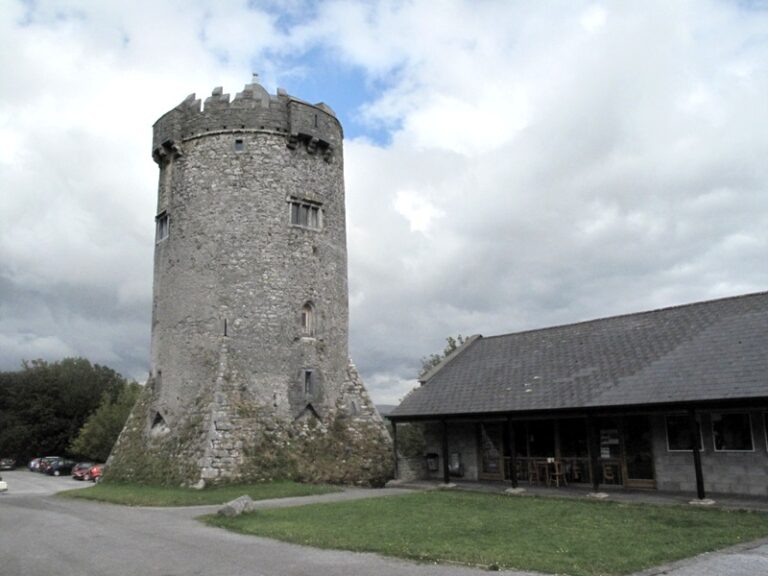 Castle and Cafe – Burren College of Art | Newtown Castle | Ballyvaughan ...